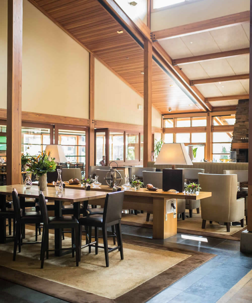 SeaTac Restaurants | Copperleaf Restaurant at Cedarbrook Lodge